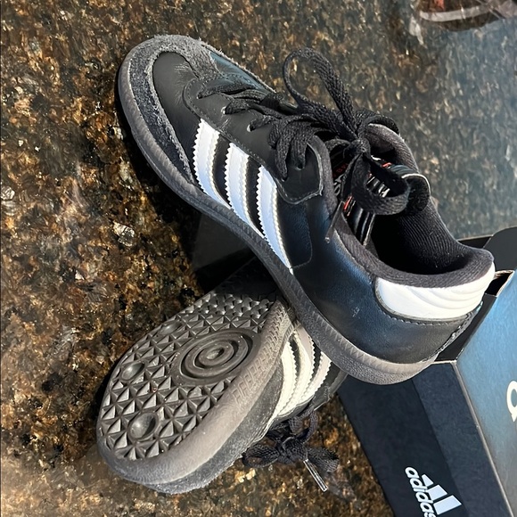 adidas | Shoes | Adidas Samba Classic J | Poshmark